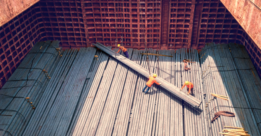 European Union imported 318,100 tons of Russian iron and steel products ...