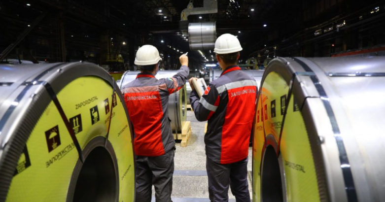 Steel enterprises of Metinvest operate at 65-75 percent capacity