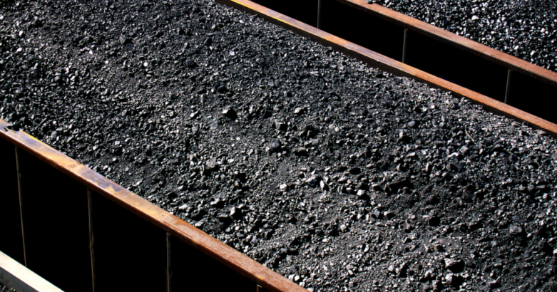 Global coking coal prices fall amid oversupply