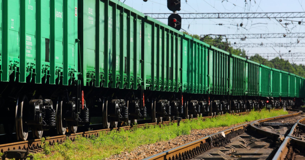 Increase in railroad tariffs will hit producers of iron ore and ...