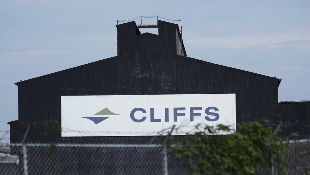 Cleveland-Cliffs повышает цену на HRC до 950 долларов за тонну для ...